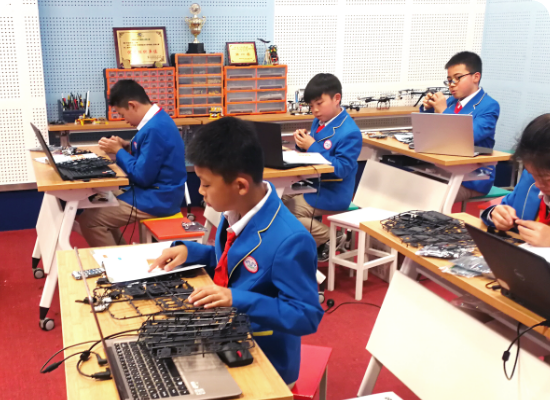 ZMROBO | Education Robot | JoinMax Digital